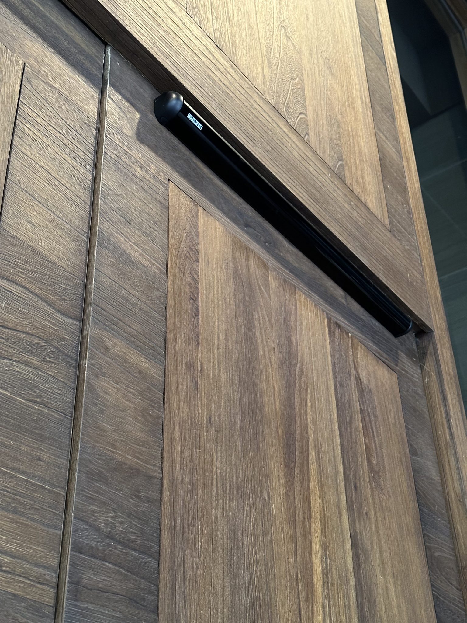 GEZE Powerturn 自動門弓器